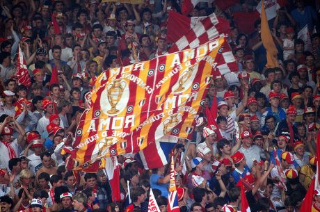 Liverpool Fans Roma Flag Liverpool V Editorial Stock Photo - Stock ...