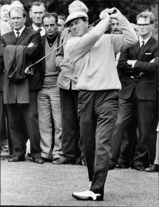 Golfer Peter Thomson Peter William Thomson Editorial Stock Photo ...