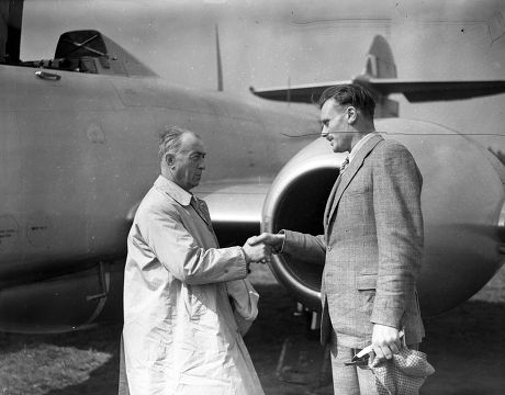 Preparing Fly Manchester French Aviator Louis Editorial Stock Photo ...