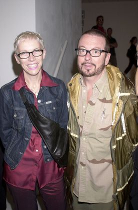 ALIAI FORTE AT THE SAATCHI GALLERY FOR NEW SHOW, LONDON 2000 Stock ...