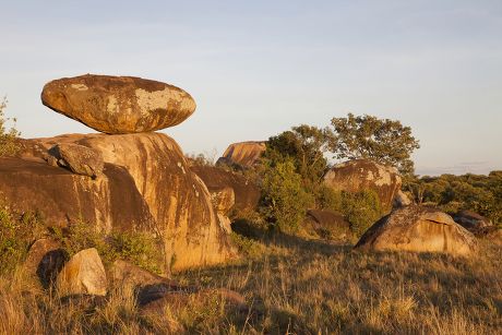 Savannah Kopje Rock Formations Dawn Sunlight Editorial Stock Photo ...