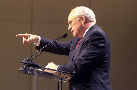 __COUNT__ Lawrence B. Lindsey, former American Governor, Federal ...