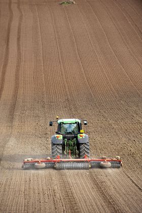 John Deere Tractor Pulling Soil Press Editorial Stock Photo - Stock ...