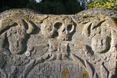 Skull Carved On Headstone Church Graveyard Editorial Stock Photo ...