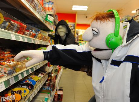 'Fuzz Box' BBC 3 comedy puppet TV show, Britain - Feb 2013 Stock ...