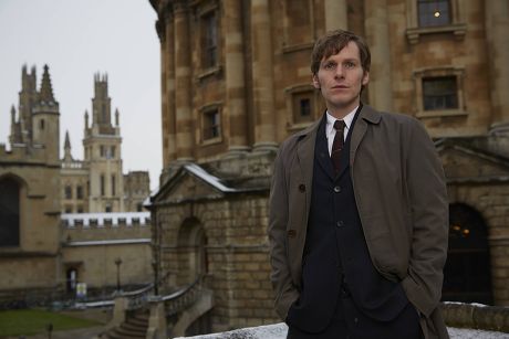 'Endeavour' TV Programme - 2013 Stock Pictures, Editorial Images and ...