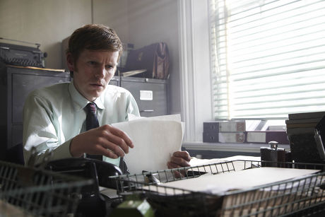 'Endeavour' TV Programme - 2013 Stock Pictures, Editorial Images and ...
