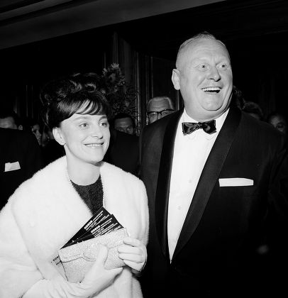 'Goldfinger' film premiere, London, Britain - 07 Sep 1964 Stock ...