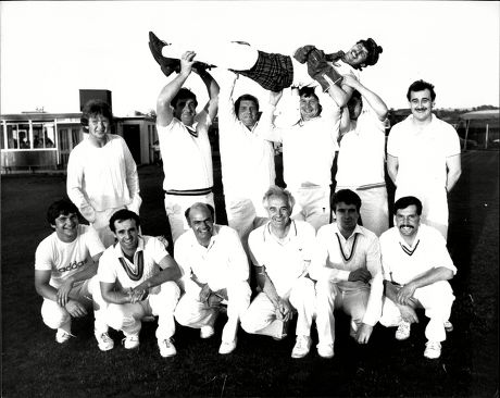 250 Cricket team groups Stock Pictures, Editorial Images and Stock ...