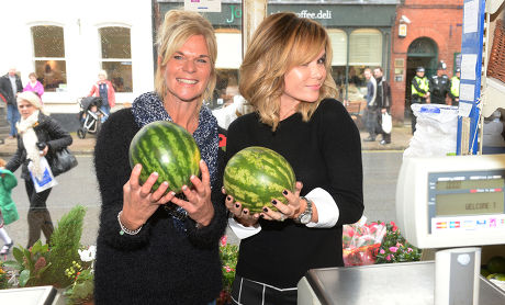 Amanda Holden at Hylands fruit and veg shop where she once worked ...