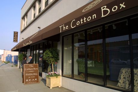 imágenes de OPENING PARTY FOR THE COTTON BOX LAUNCHED BY KELLY AND ...