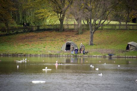 31 Highgate ponds Stock Pictures, Editorial Images and Stock Photos ...