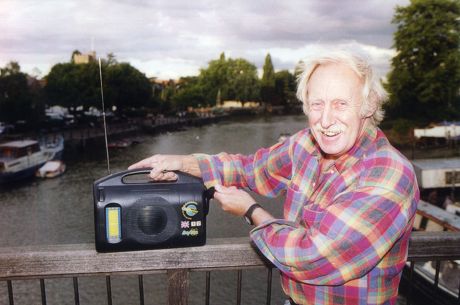inventor trevor baylis dies aged 80 Stock Photos (Exclusive) | Shutterstock