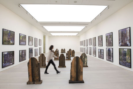 __COUNT__ imágenes de 'Body Language' exhibition, Saatchi Gallery ...