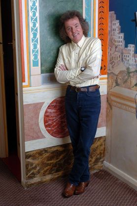 Robbie Burns His Brighton Home Surrounded Editorial Stock Photo - Stock ...