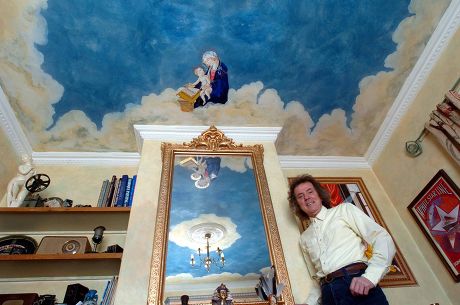 Robbie Burns His Brighton Home Surrounded Editorial Stock Photo - Stock ...