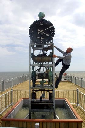 48 Hunkin Stock Pictures, Editorial Images and Stock Photos | Shutterstock