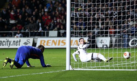 Wilfried Bony Swansea City Winces Pain Editorial Stock Photo - Stock ...