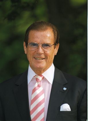 Sir Roger Moore Editorial Stock Photo - Stock Image | Shutterstock