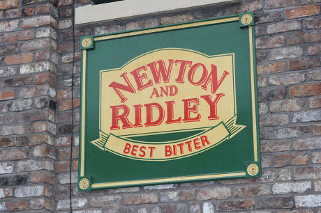 Newton Ridley Sign Outside Rovers Return Editorial Stock Photo - Stock ...