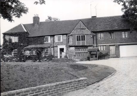 Comedian Entertainer Bob Monkhouses Home Egglington Editorial Stock ...
