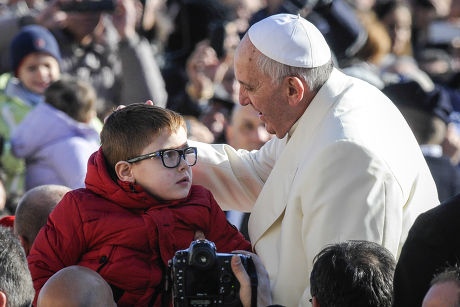 Pope Francis Blessing Child Editorial Stock Photo - Stock Image ...