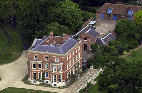 Home Richard Branson Kidlington Oxfordshire Editorial Stock Photo ...