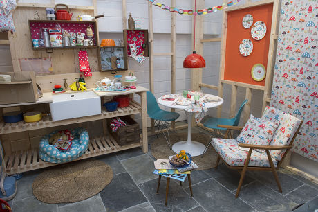 Homeware Kitchen Wear Ware On Display Editorial Stock Photo - Stock ...