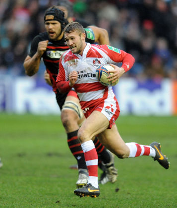 Martyn Thomas Gloucester Winger Races Over Editorial Stock Photo ...