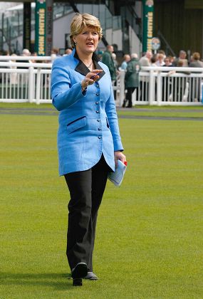 Clare Balding Bbc Racing Presenter Aintree Editorial Stock Photo ...