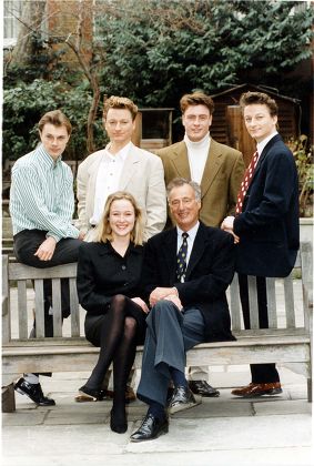 Television Programme Camomile Lawn 1992 Photocall Editorial Stock Photo ...