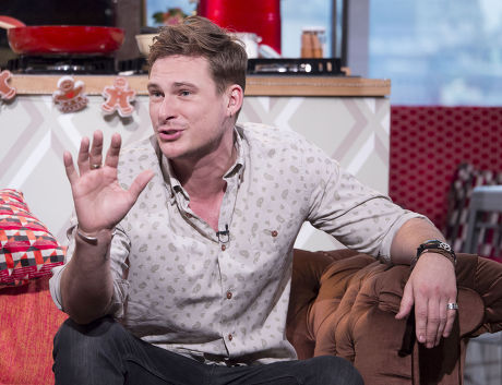__COUNT__ 'Sunday Side Up' TV Programme, London, Britain - 15 Dec 2013 ...
