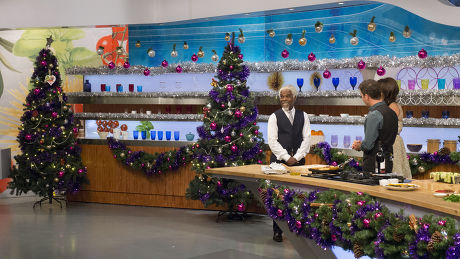 __COUNT__ 'Let's Do Christmas Lunch with Gino and Mel' TV Programme ...