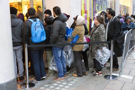 Customers Queueing Next Store Oxford Street Editorial Stock Photo ...