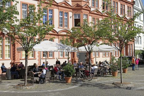 4 Gutenberg cafe Stock Pictures, Editorial Images and Stock Photos ...