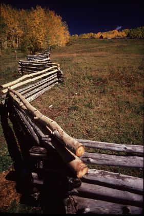 43 Log fence Stock Pictures, Editorial Images and Stock Photos ...