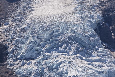 Icefall Berg Glacier Editorial Stock Photo - Stock Image | Shutterstock