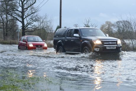 Cars Try Drive Through Flood Water Editorial Stock Photo - Stock Image ...