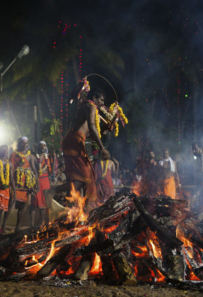 Firewalker Ceremony Agni Kavadi Perunguzhi Kerala Editorial Stock Photo ...