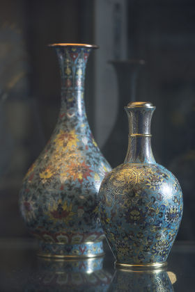 Project Curator Yuping Luk Large Porcelain Editorial Stock Photo ...