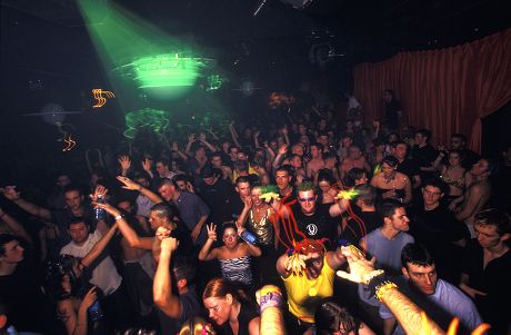 45 Crowded dance floor Stock Pictures, Editorial Images and Stock ...