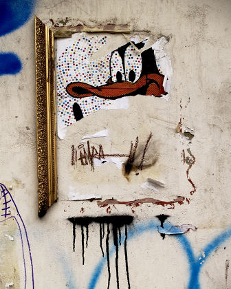 Street Art Daffy Duck Street Art Editorial Stock Photo - Stock Image ...