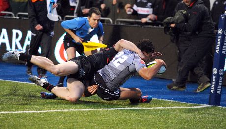 Sharks Heimar Williams Barges Over Try Editorial Stock Photo - Stock ...