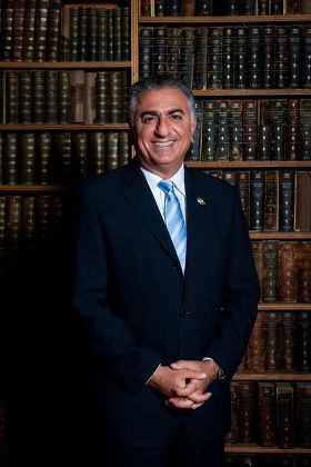 His Royal Highness Prince Reza Pahlavi Redaktionelles Stockfoto ...