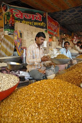 Channa Mungfali Peanut Seller Village Fair Editorial Stock Photo ...