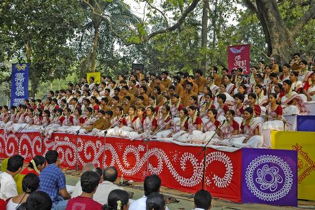 Bangladeshi Singers Singing Baishakhi Songs Celebrate Editorial Stock ...