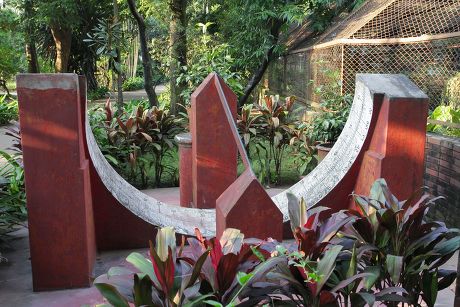 Sundial Baldah Garden Botanical Garden Located Editorial Stock Photo ...
