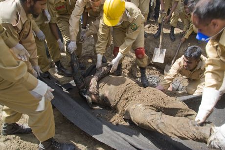 Men Bangladesh Fire Service Civil Defense Editorial Stock Photo - Stock ...