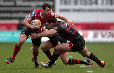 Richard Kelly Scarlets Tackled By Andries Editorial Stock Photo - Stock ...