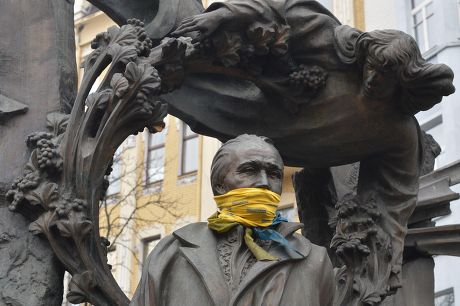 19 Pro ukraine art Stock Pictures, Editorial Images and Stock Photos ...